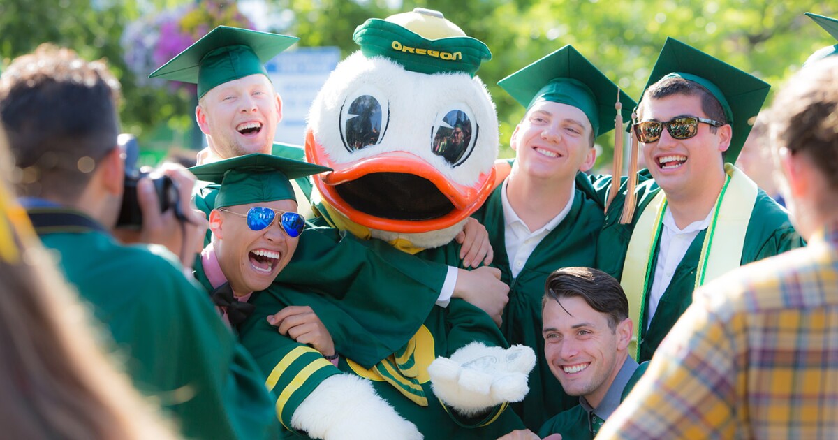 University of Oregon - UNIMATES Education